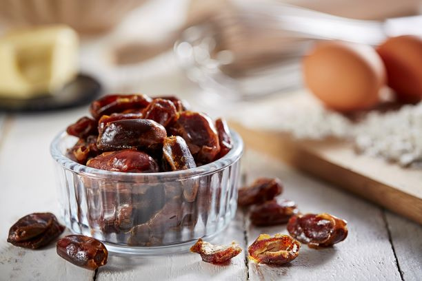 Five Ways To Use... Whole Pitted Dates - Country Range