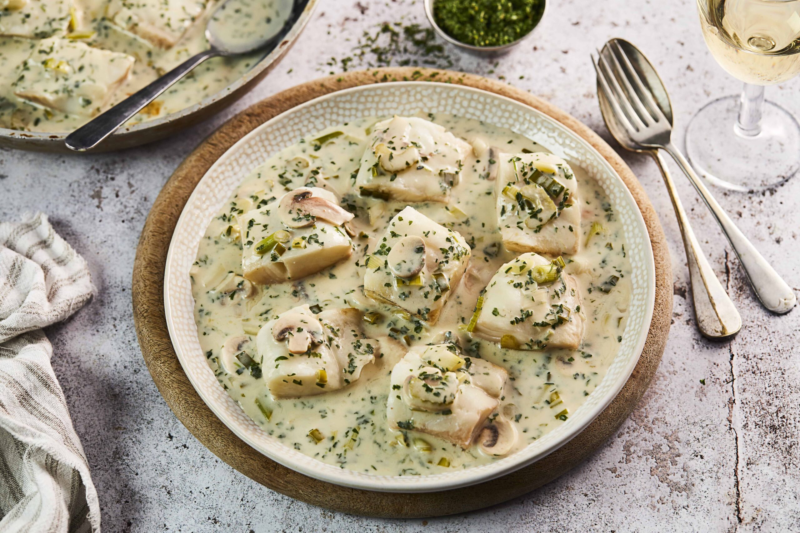 Cod in Creamy Parsley Sauce - Country Range